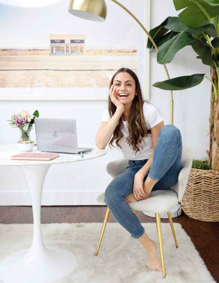 Acne Nutritionist Maria Marlowe - Holistic Nutritionist